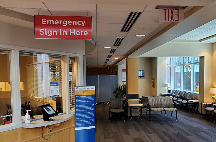 Emergency Waiting Room Sign